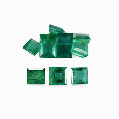 8.84ctw 7x5x3.7mm Oval Green Emerald Opaque Included AA+